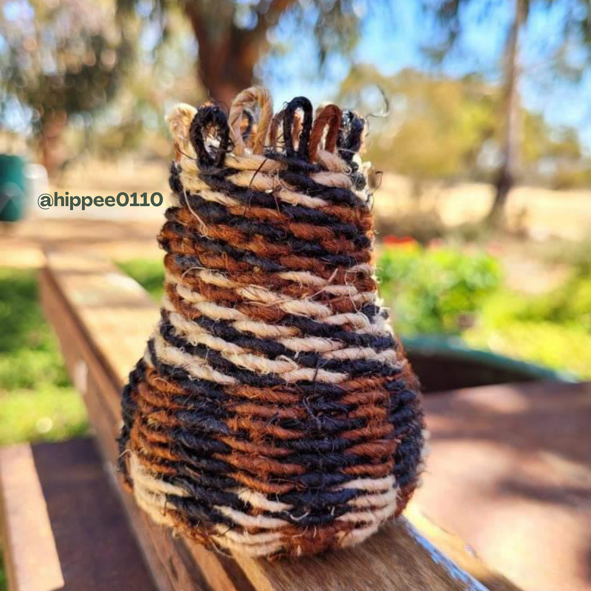 Twining with Hemp yarn – ORA Fabulous Fibres