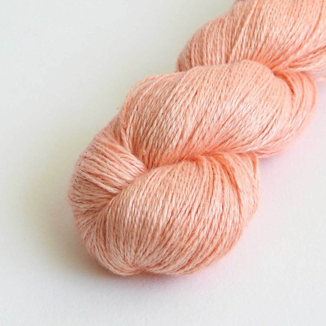 Linen Yarn - Natural Vegan Waxed Recycled | ORA Fabulous Fibres